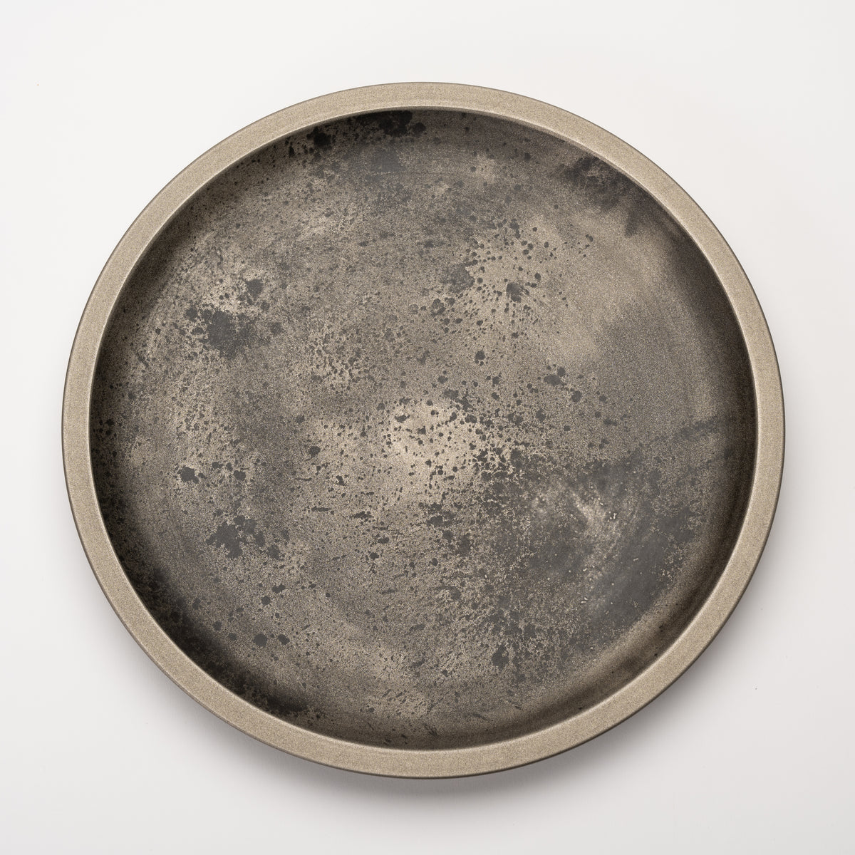 Shibuichi Urushi Plate – CURIOUS CORNERS